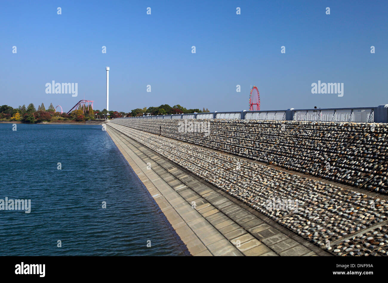 Side levee tama lake tokyo hi-res stock photography and images - Alamy