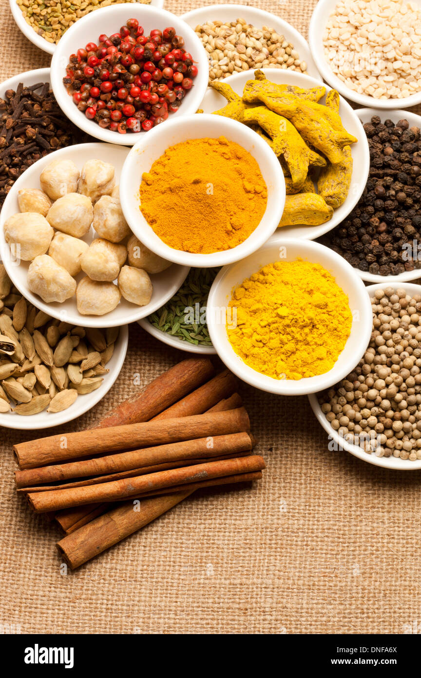 Spice, Turmeric powder, Cinnamon, Cardamom, Fennel, White Peppercorn ...