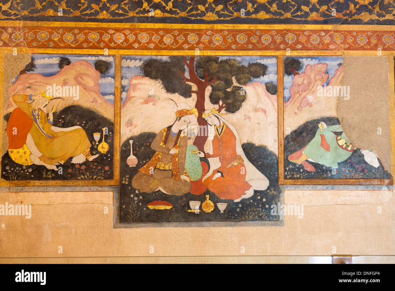 Chehel Sutun Palace, Isfahan, Iran Stock Photo - Alamy