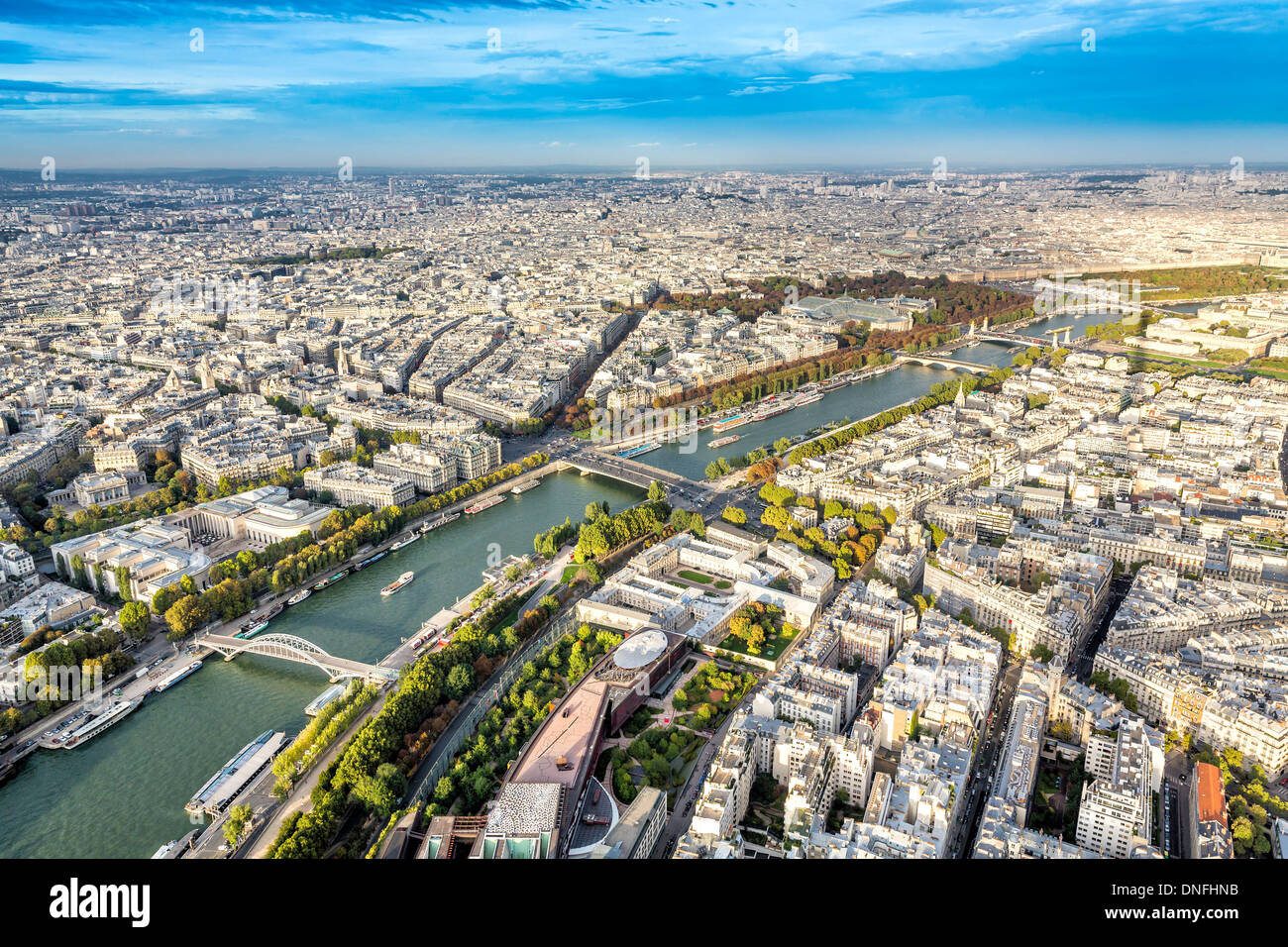 Aerial street paris hi-res stock photography and images - Alamy