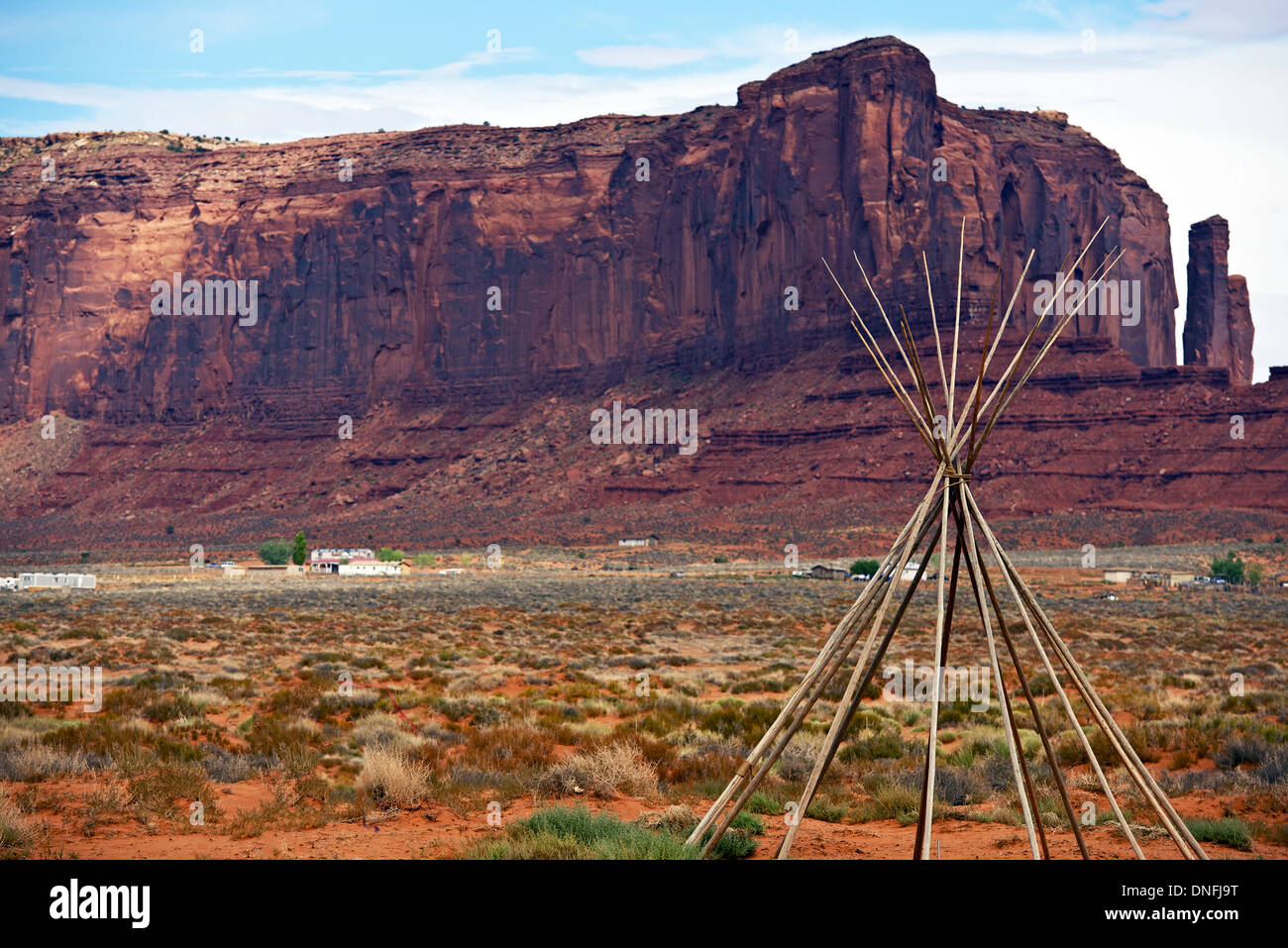 Wigwam hi-res stock photography and images - Alamy