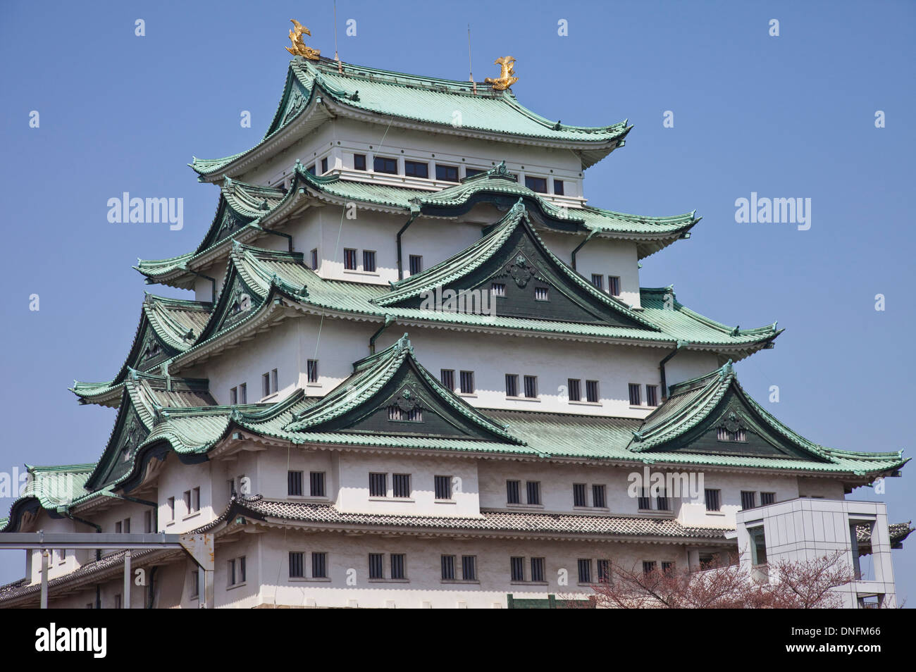 Osaka castle roof hi-res stock photography and images - Alamy