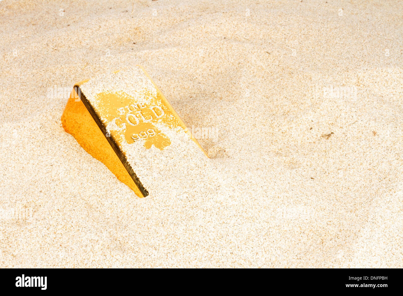 Gold bar one gram hi-res stock photography and images - Alamy