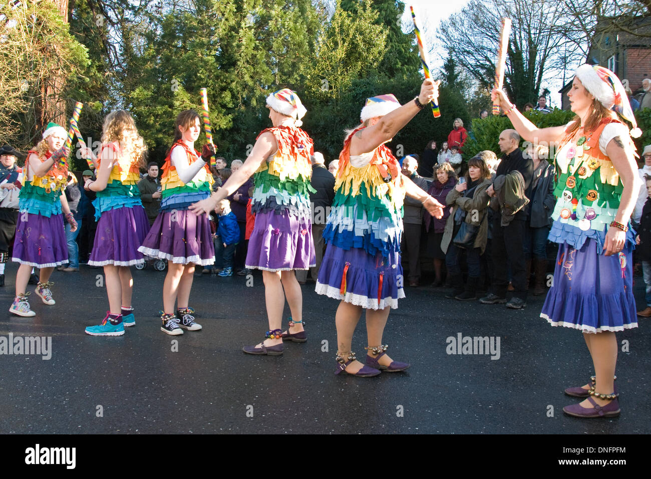 Traditional morris dancing in hi-res stock photography and images - Alamy