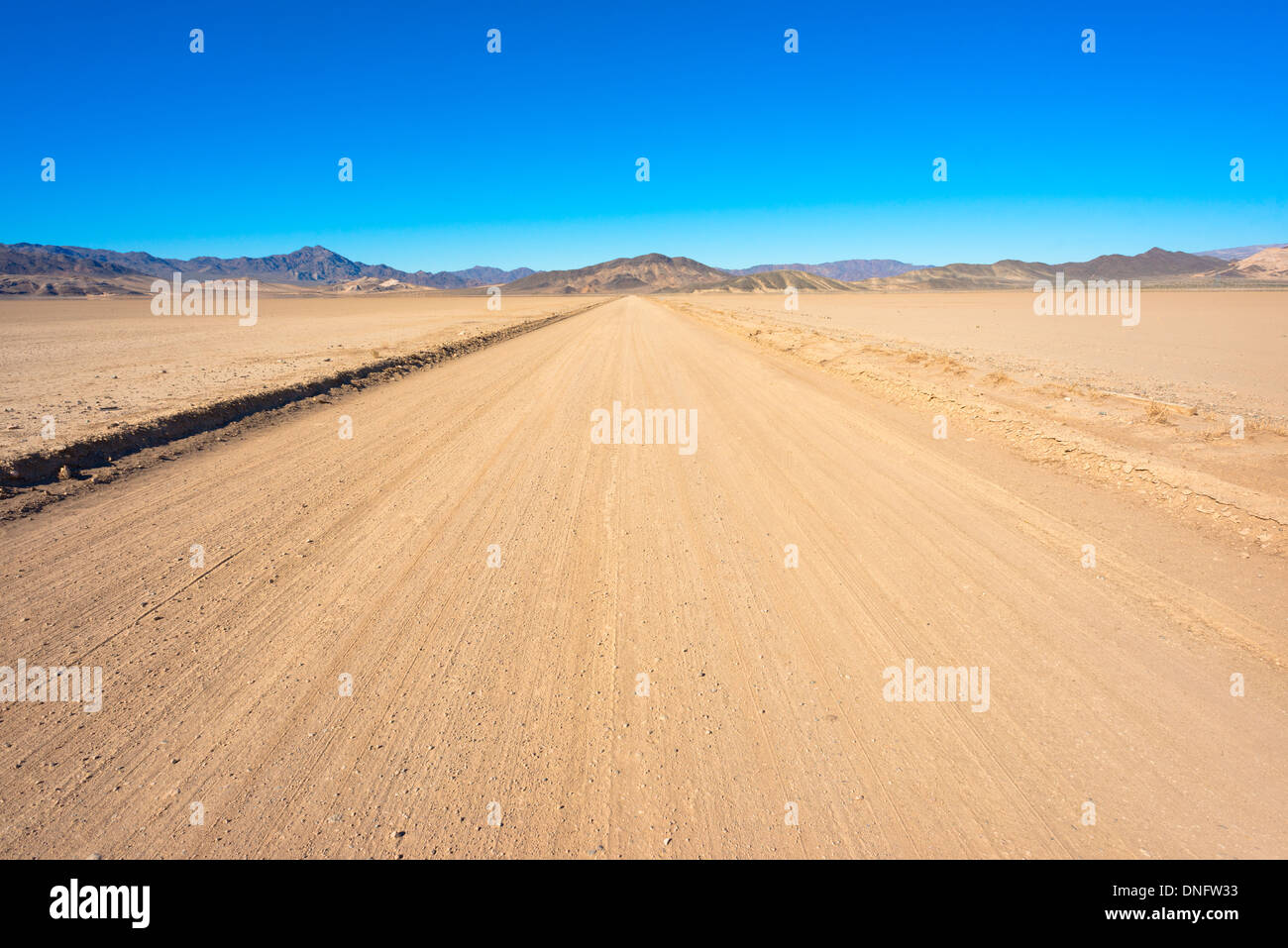 Death valley scenic road highway national park hi-res stock photography ...