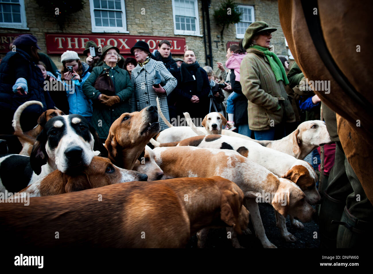 The Heythrop Hunt , a fox hunt in Chipping Norton, Oxfordshire on ...