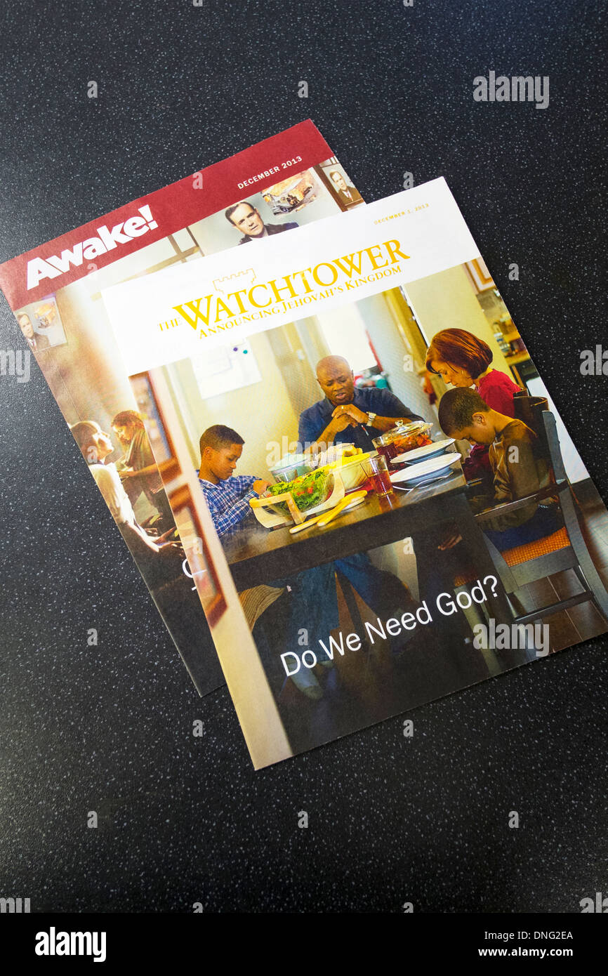 Watchtower magazine hi-res stock photography and images - Alamy