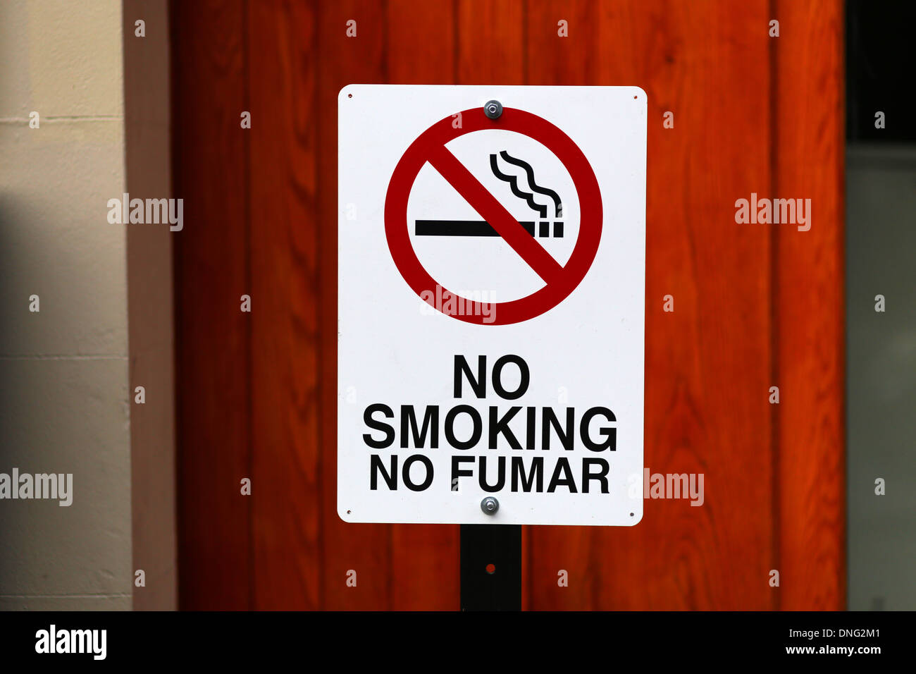 No Smoking, No Fumar Stock Photo - Alamy