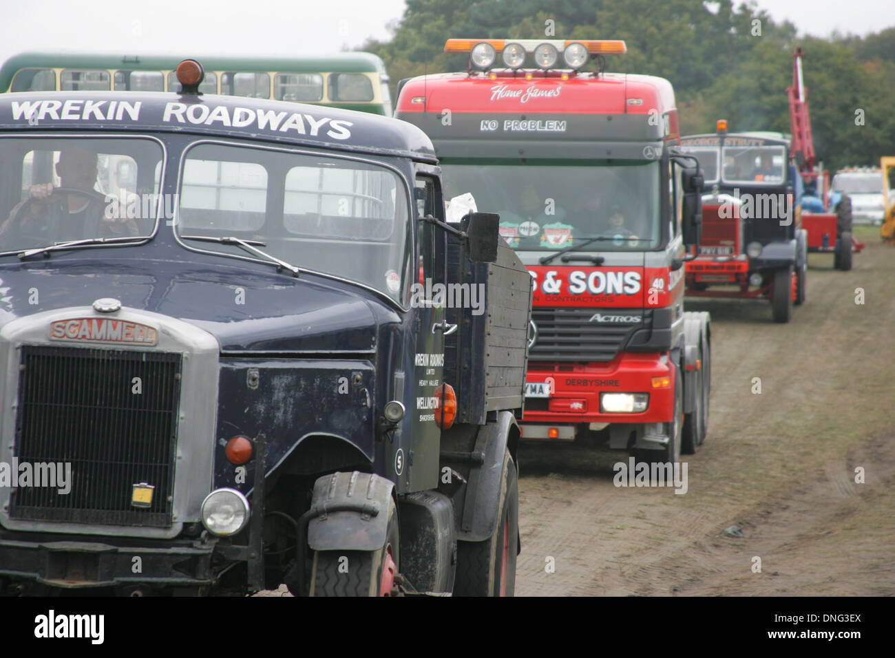 vintage classic lorry truck Stock Photo - Alamy