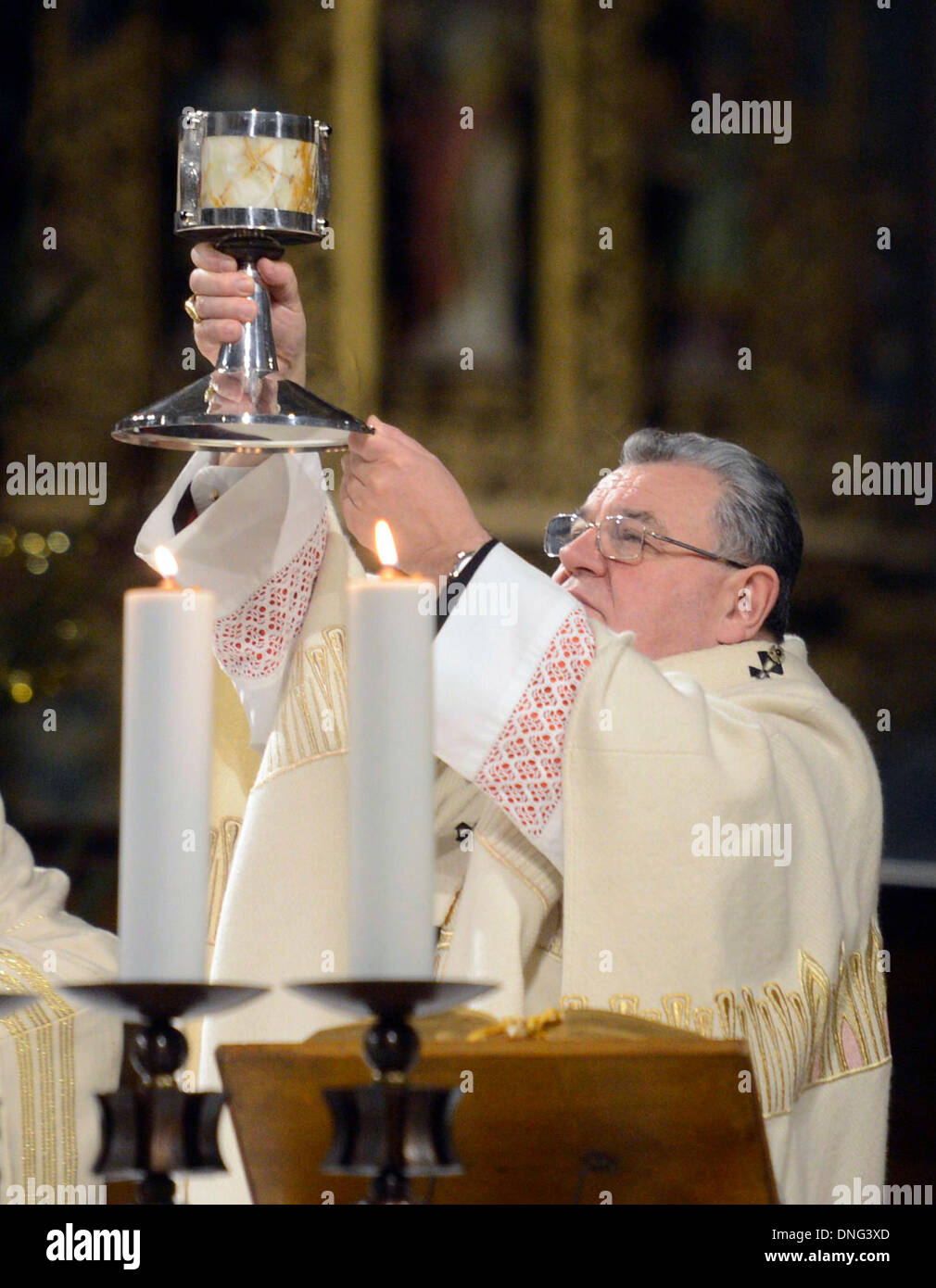 Prague, Czech Republic. 25th Dec, 2013. Archbishop of Prague and ...