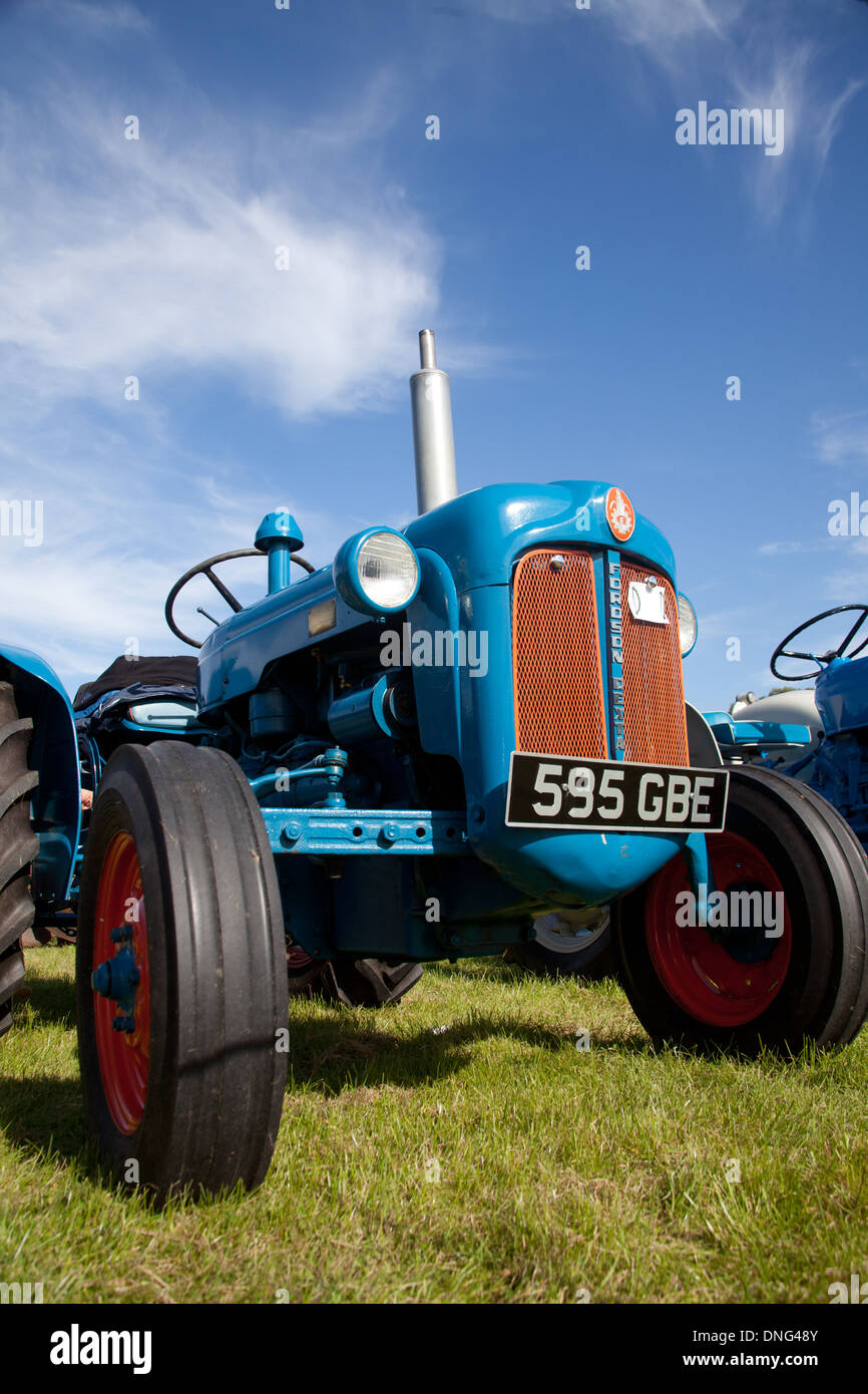 red vintage tractor Stock Photo - Alamy