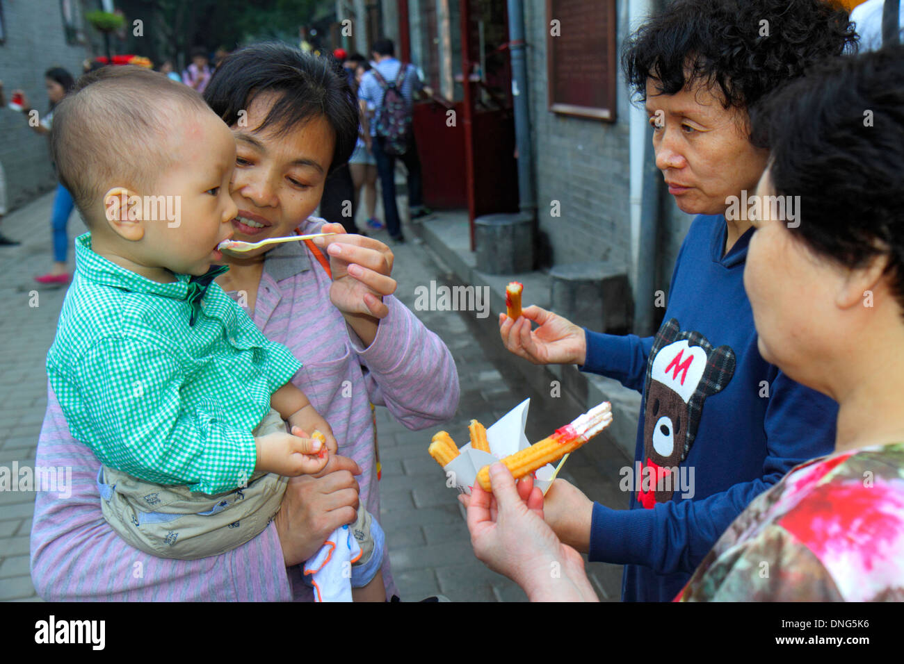 China boy babies hi-res stock photography and images - Alamy
