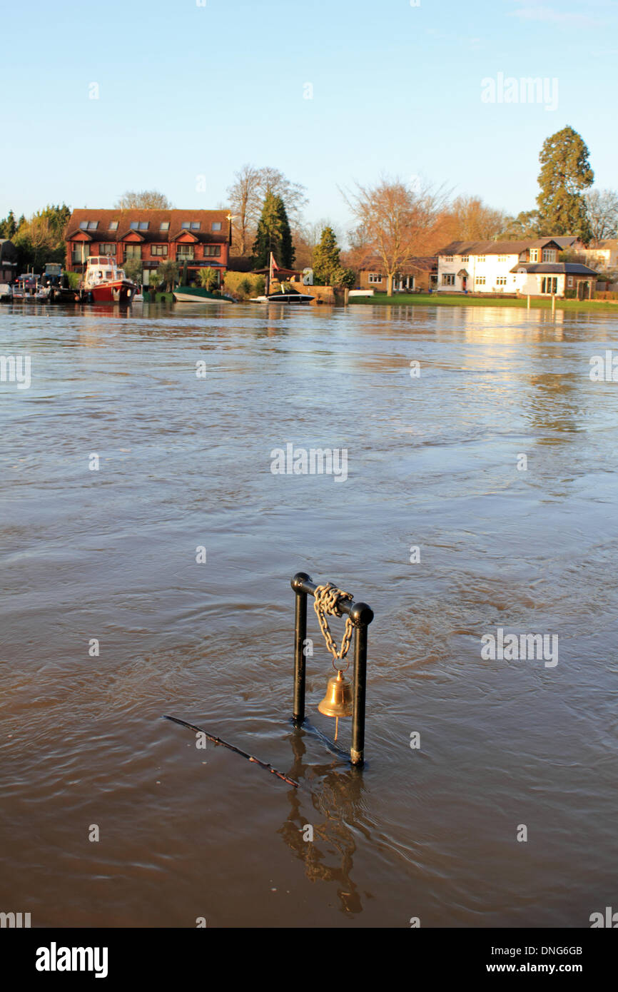 Suspended ferry hi-res stock photography and images - Alamy