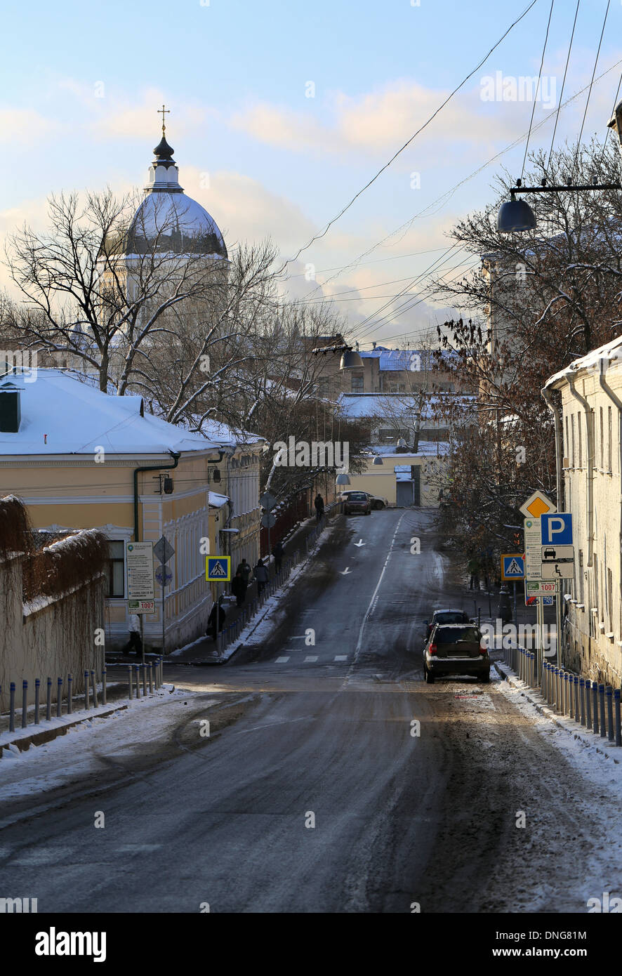 Streets of old Moscow Stock Photo - Alamy