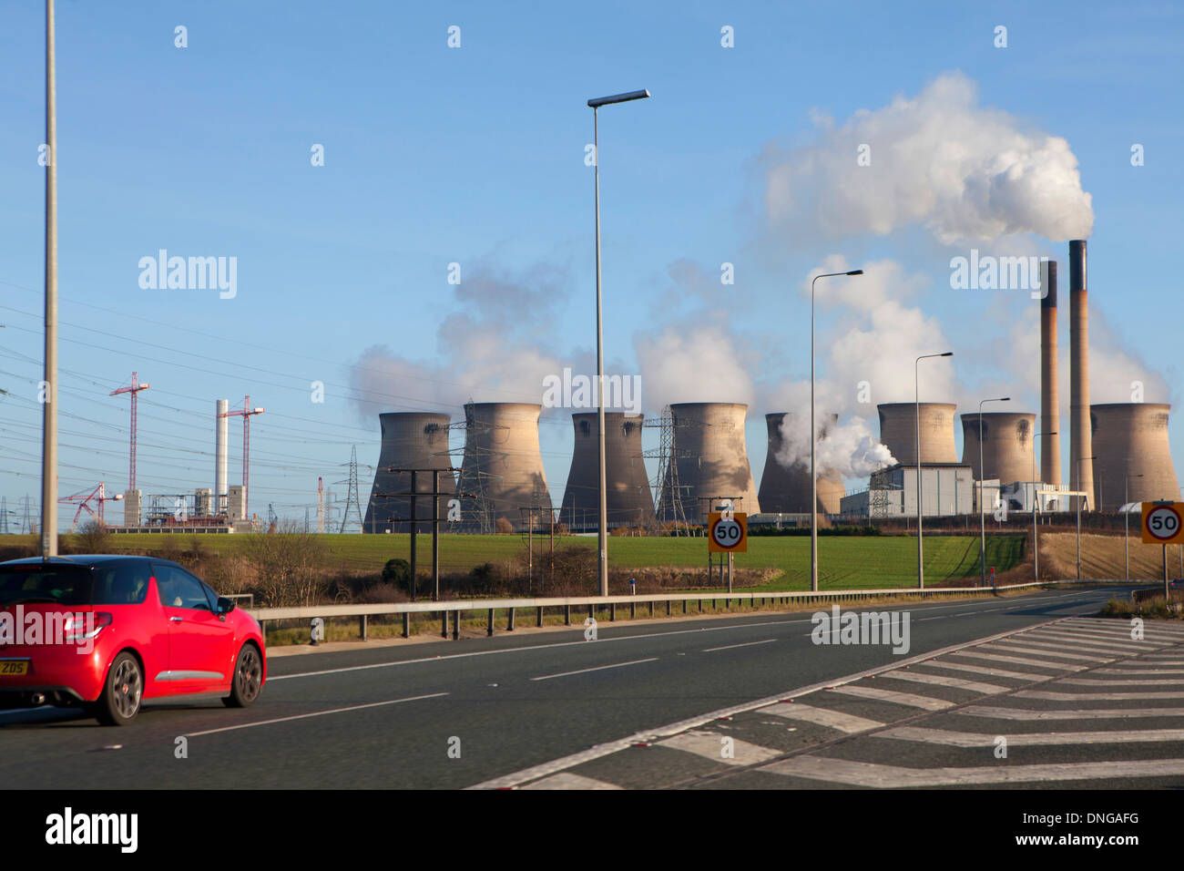 Ferrybridge power station coal fired situated on the River Aire near ...