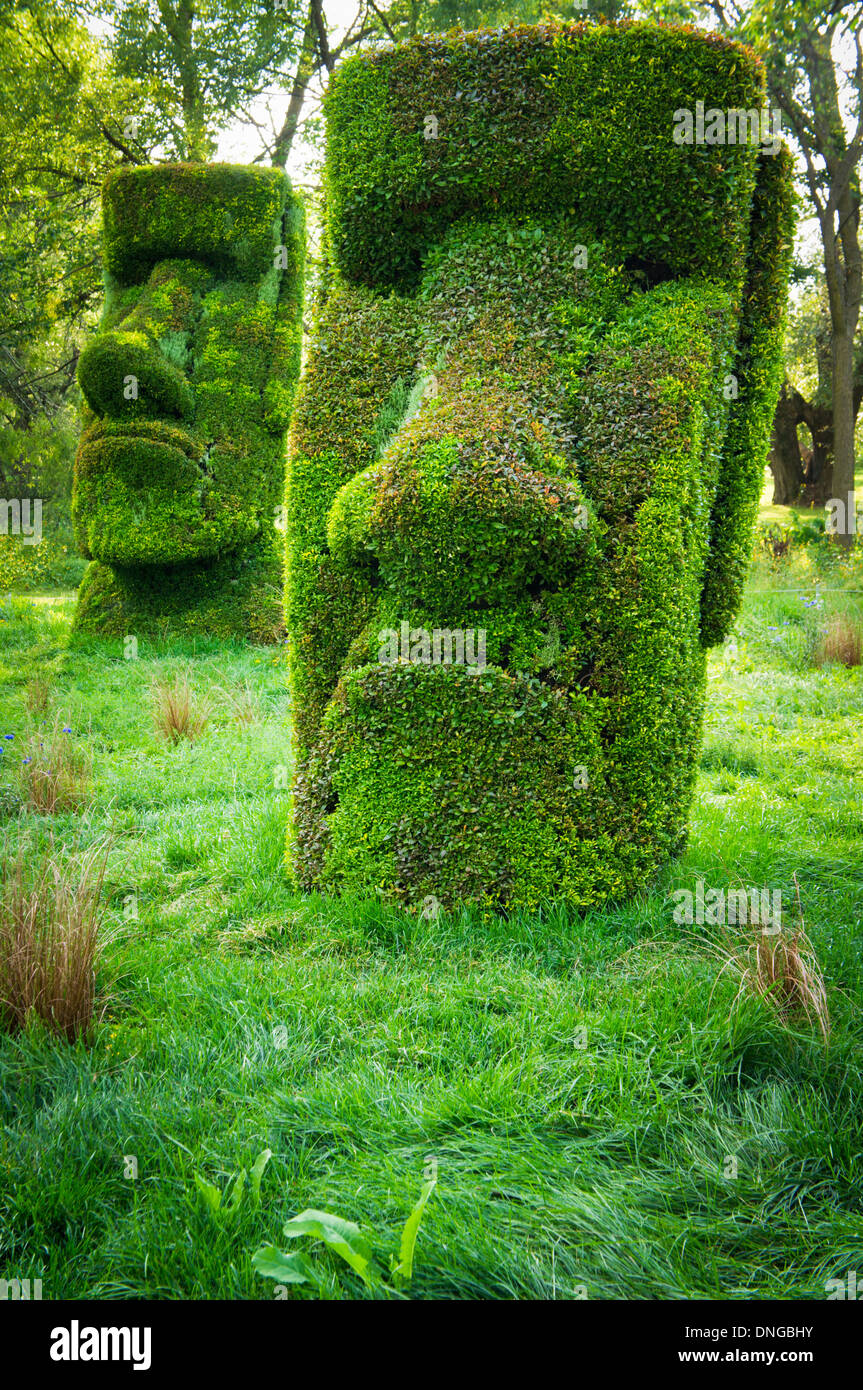 Canada topiary hi-res stock photography and images - Alamy