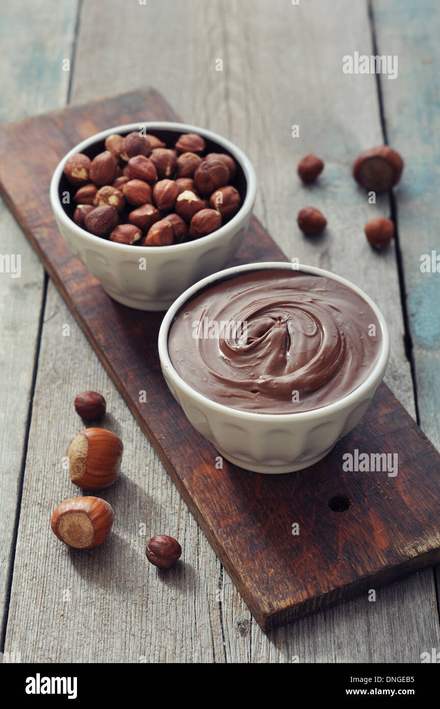 Hazelnut nuts hi-res stock photography and images - Alamy