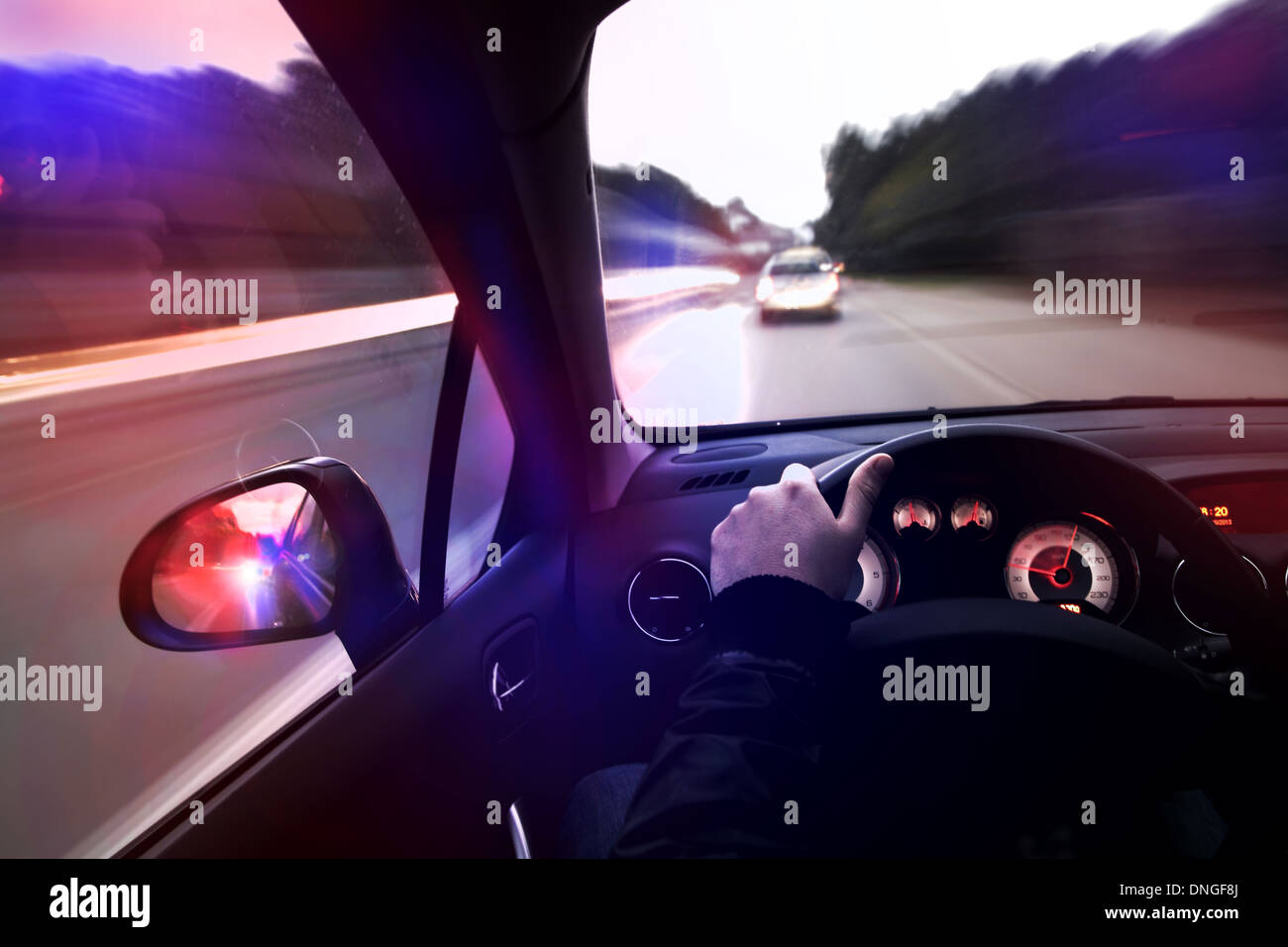 Robber fleeing from the police dragnet Stock Photo - Alamy