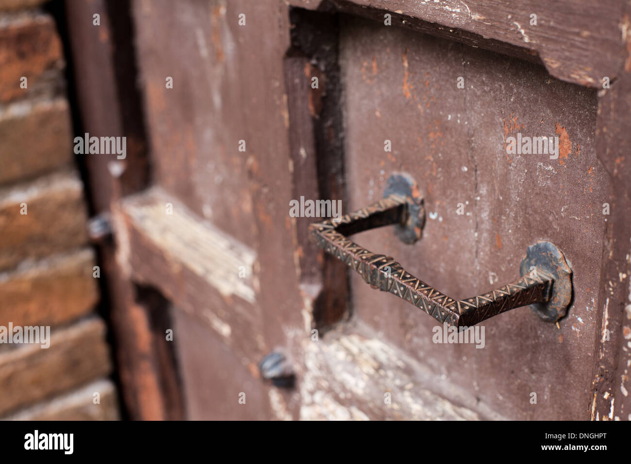 Ancient handle, early 900. Ancient door Stock Photo - Alamy