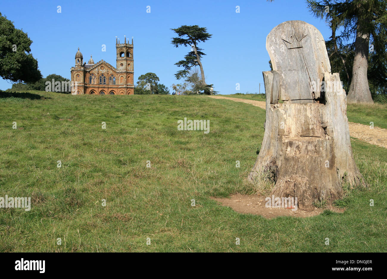 Stowe Landscaped Gardens NT Gothic Temple with tree stump throne ...