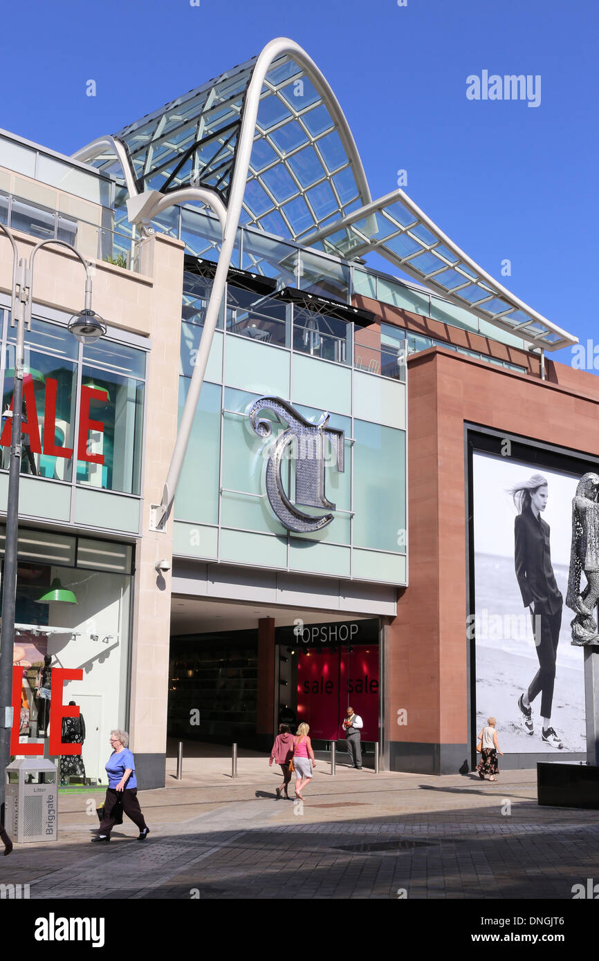 Exterior of Trinity Leeds Shopping Centre from Briggate Stock Photo - Alamy
