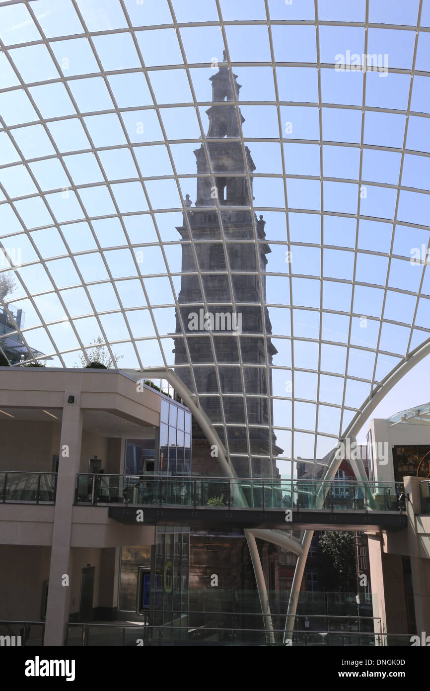 Interior roof of Trinity Leeds Shopping Centre Stock Photo - Alamy