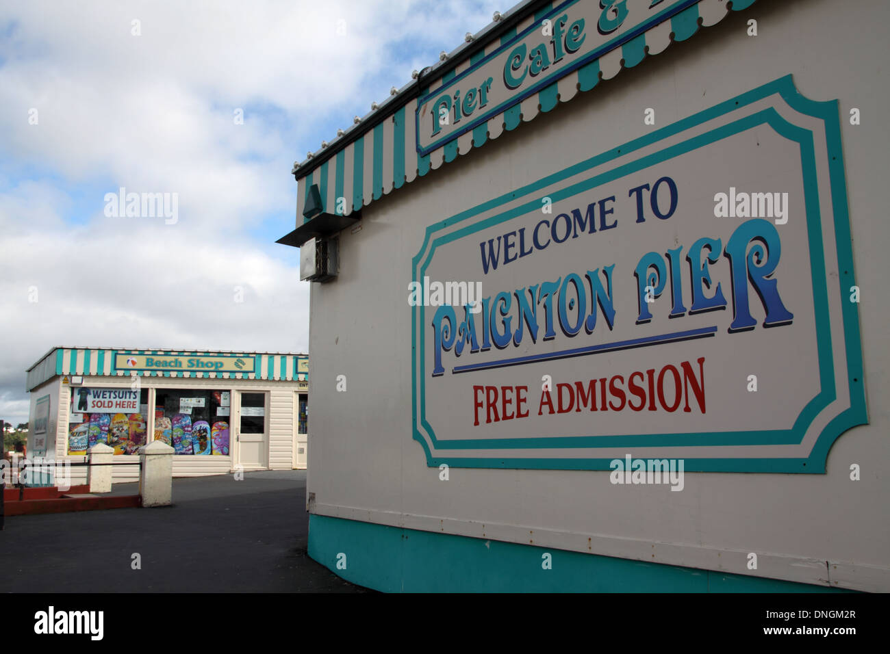 Free admission to paignton pier hi-res stock photography and images - Alamy