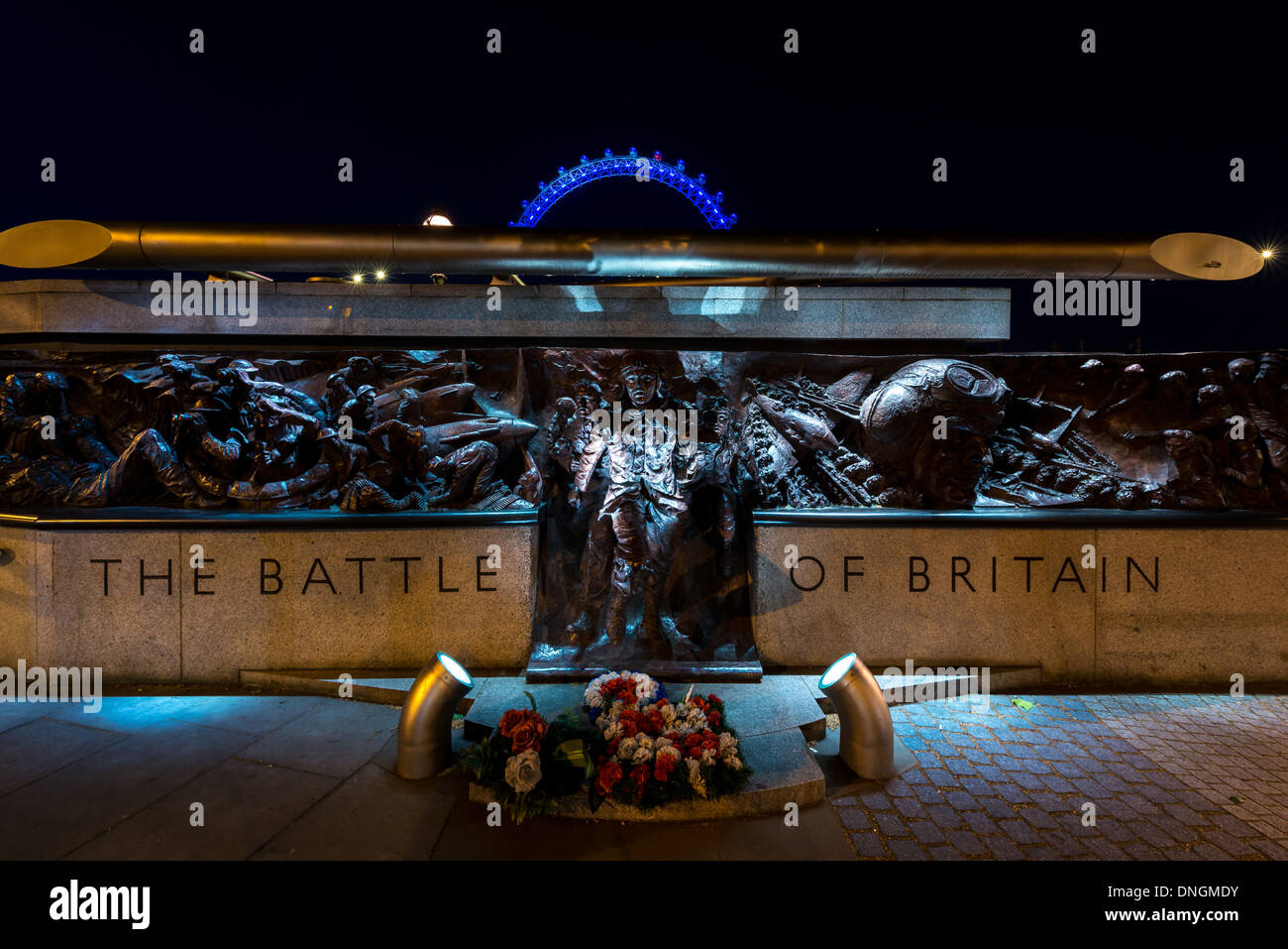 The Battle of Britain memorial on Victoria Embankment by night Stock ...