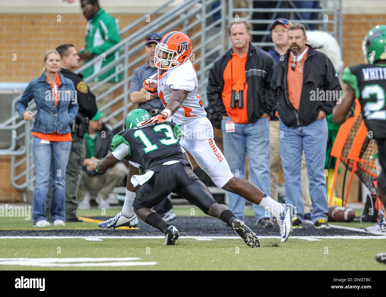 Jones stadium el paso hi-res stock photography and images - Alamy