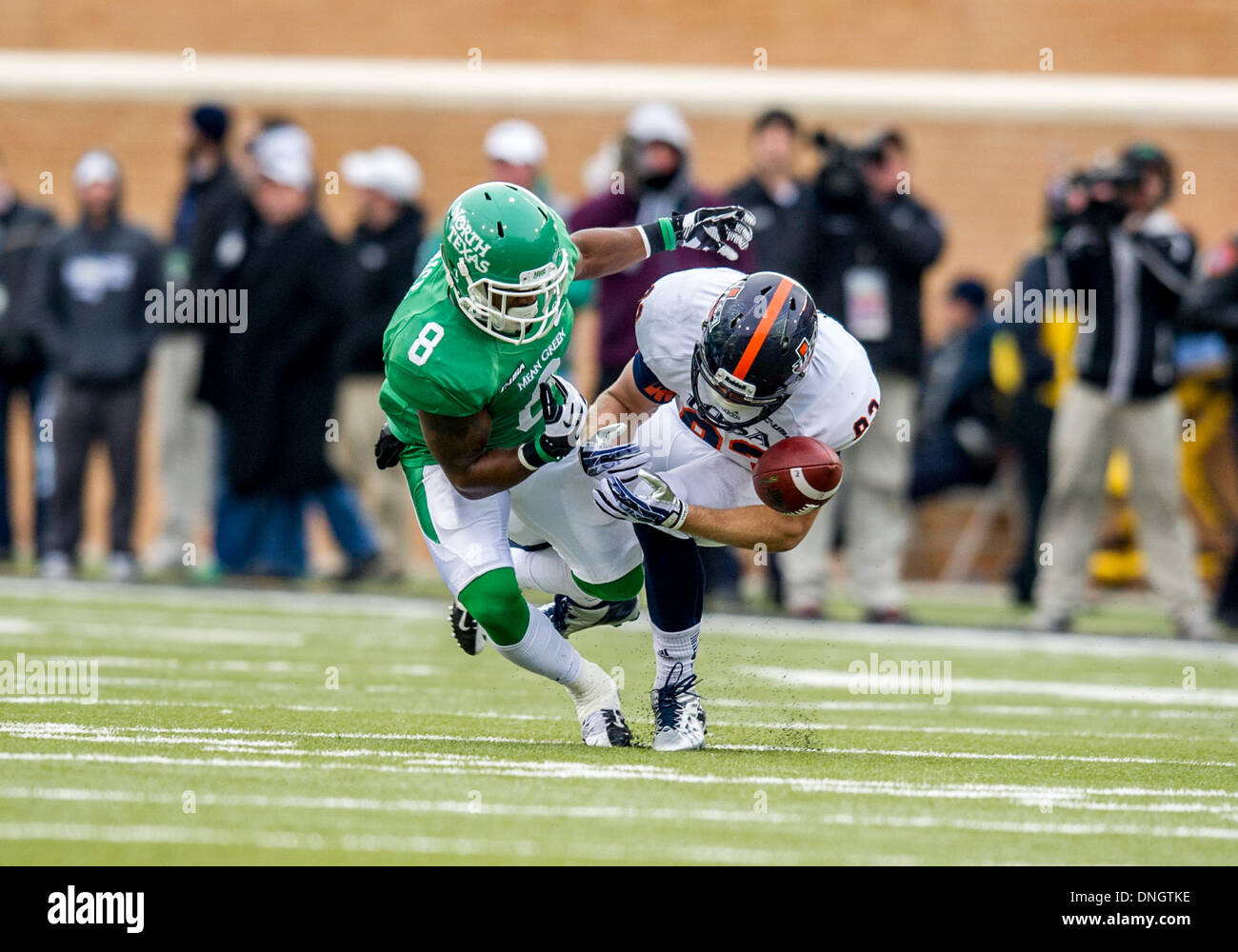 Marcus cole hi-res stock photography and images - Alamy