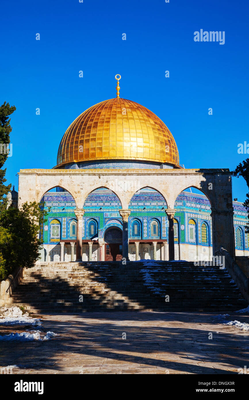 Israel mosque hi-res stock photography and images - Alamy