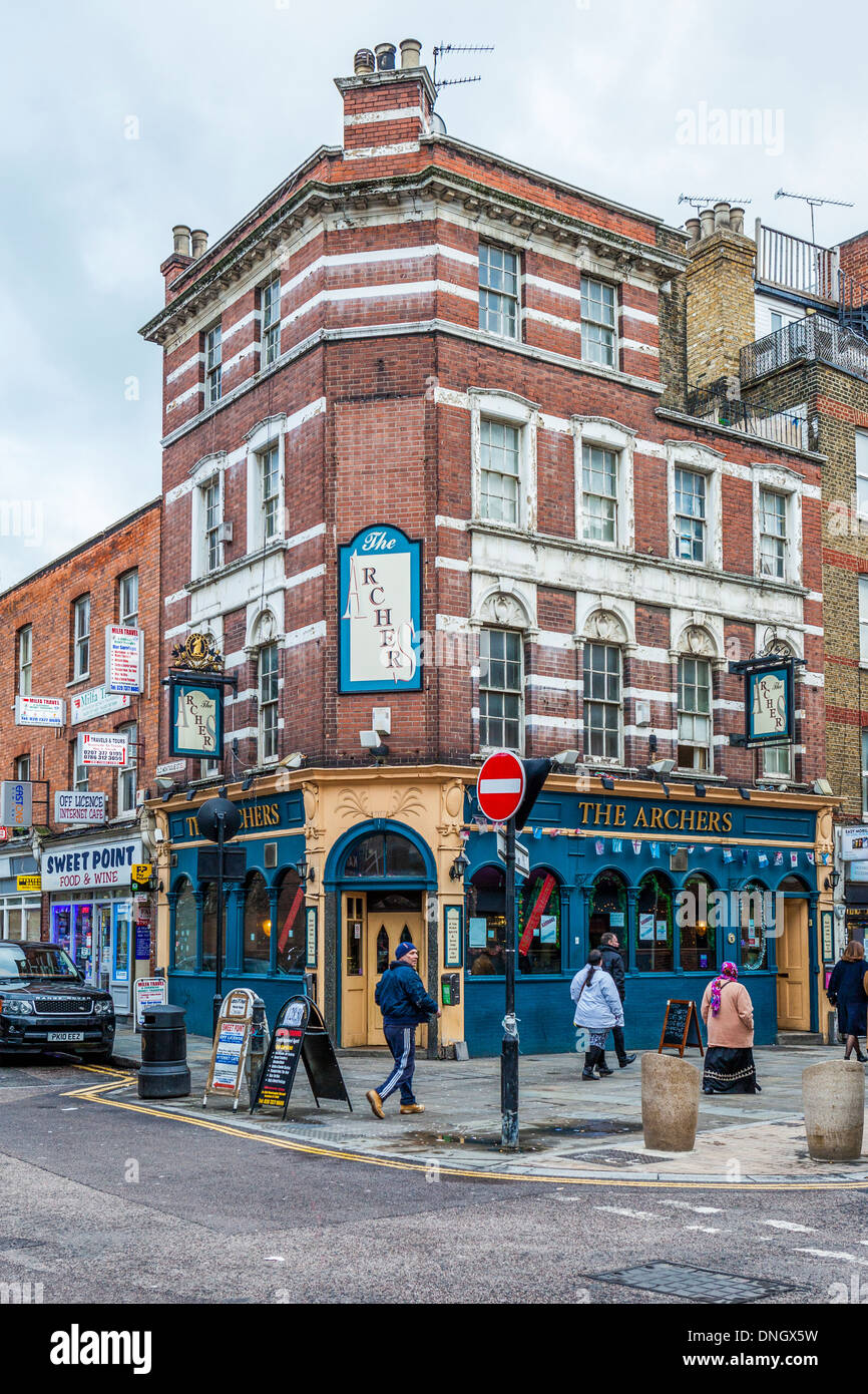 Whitbread pub hi-res stock photography and images - Alamy