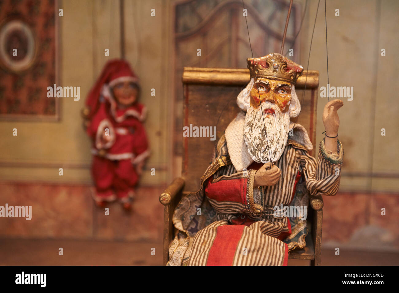 Vintage puppet theater - show - Kasperle and king Stock Photo - Alamy