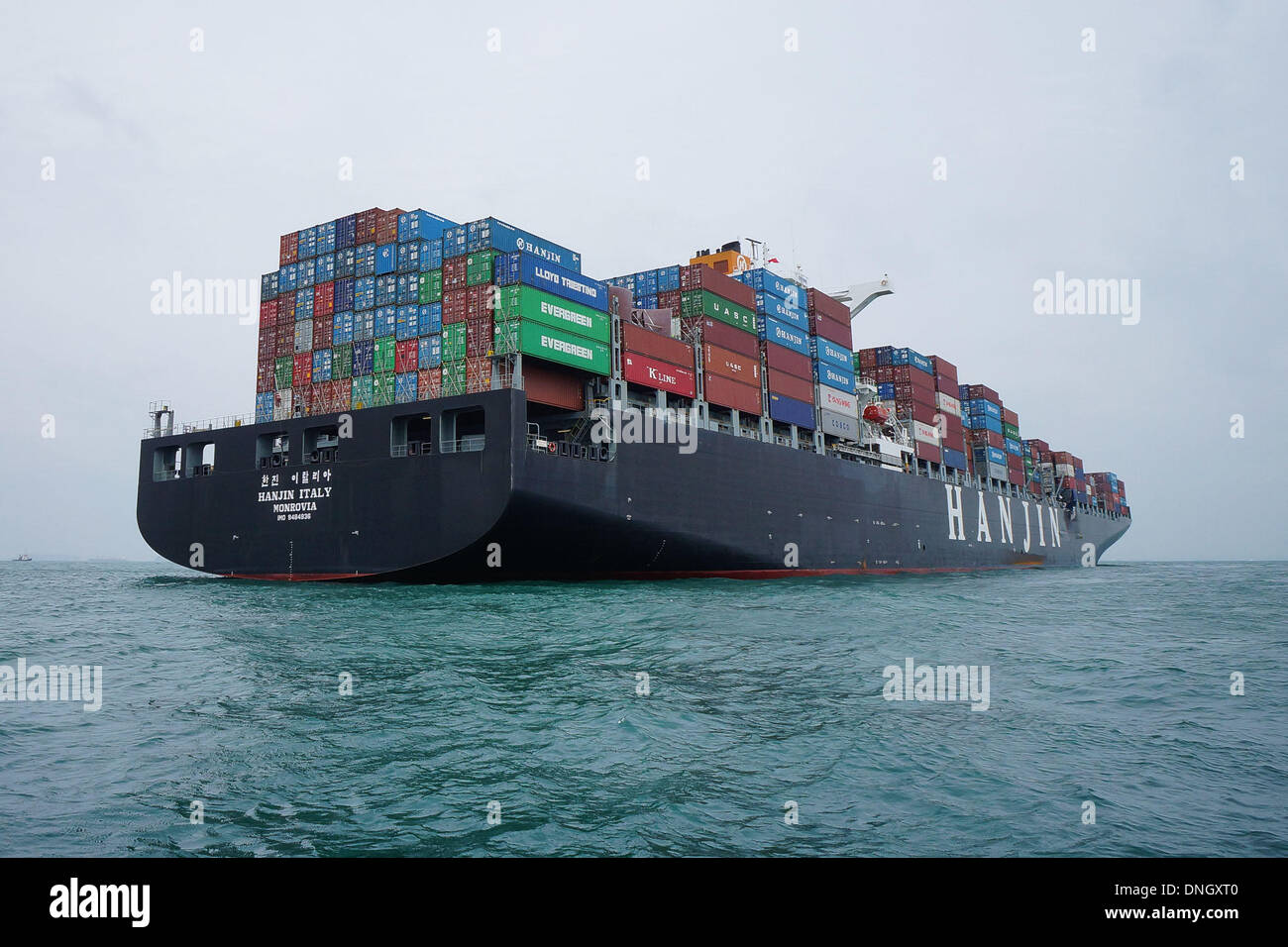 BATAM, INDONESIA, . 29th Dec, 2013. DECEMBER 29 : Collision of Two ...
