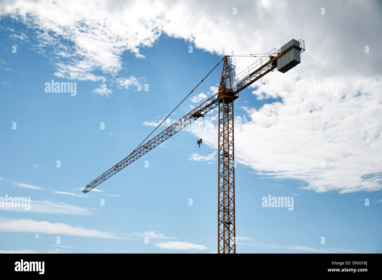 Real crane hi-res stock photography and images - Alamy