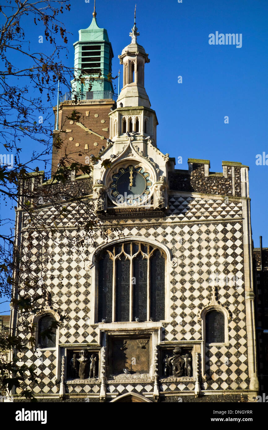 Norwich city clock hi-res stock photography and images - Alamy