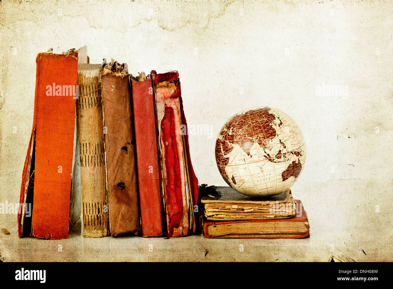 Old Map Of World School High Resolution Stock Photography and Images ...