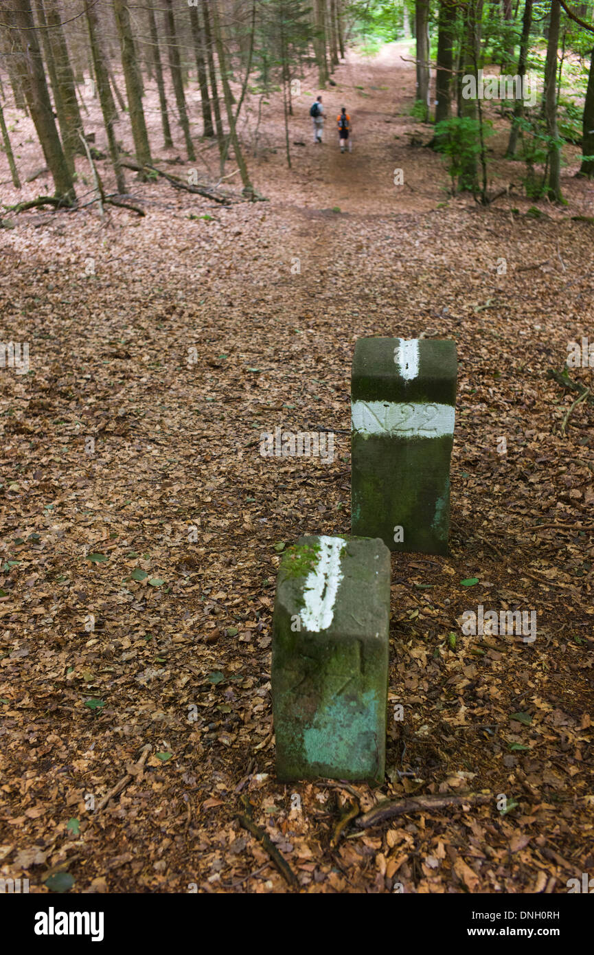 French german border hi-res stock photography and images - Alamy