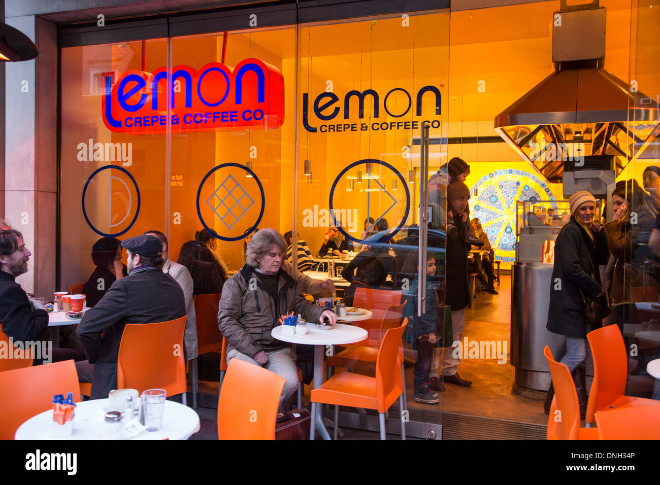 LEMON CREPE COFFEE CO, DAWSON STREET, DUBLIN, IRELAND Stock Photo - Alamy