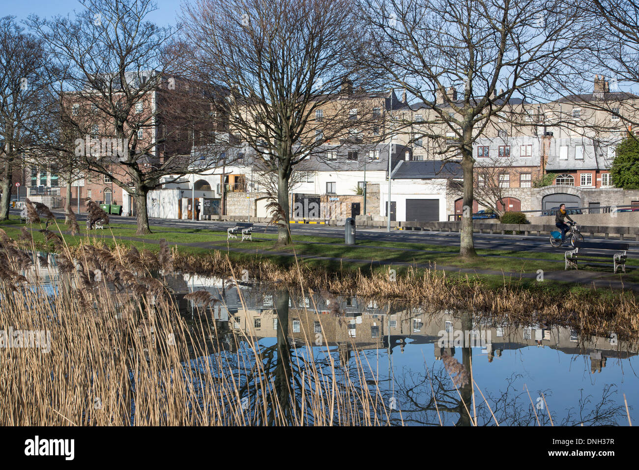 Dublin cycling canal hi-res stock photography and images - Alamy