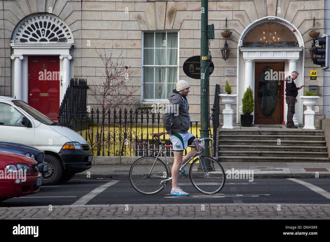 COLOURFUL DOOR AND FACADE TYPICAL OF THE IRISH HOUSES ON UPPER LESSON ...