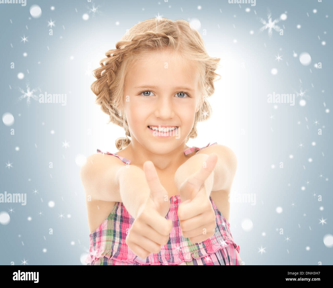 Snow thumbs up hi-res stock photography and images - Alamy