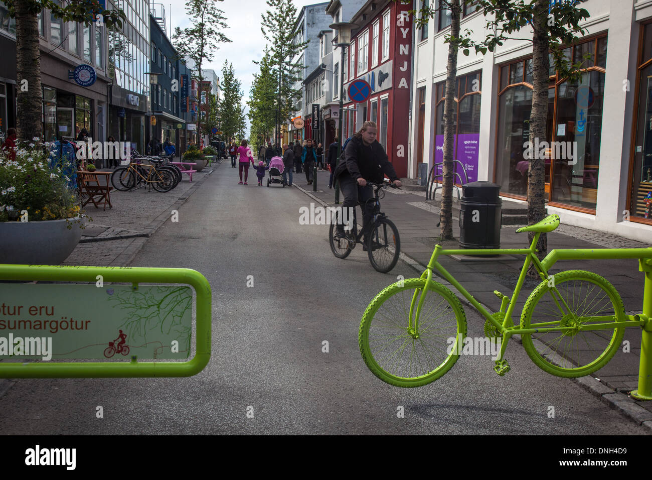 THE SHOPPING STREET LAUGAVEGUR, REYKJAVIK, CAPITAL OF ICELAND, SOUTHERN ...