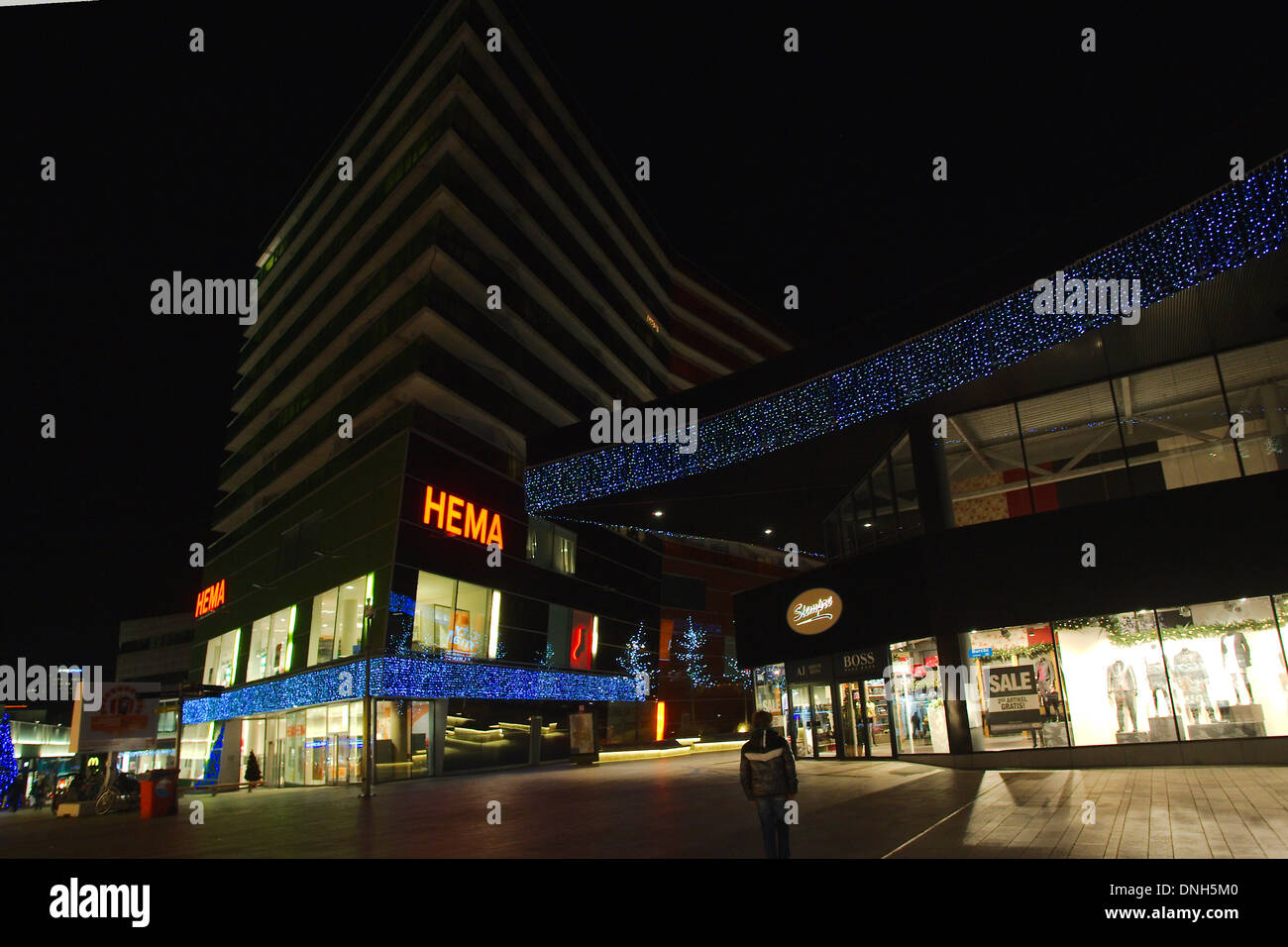 The city mall hi-res stock photography and images - Alamy