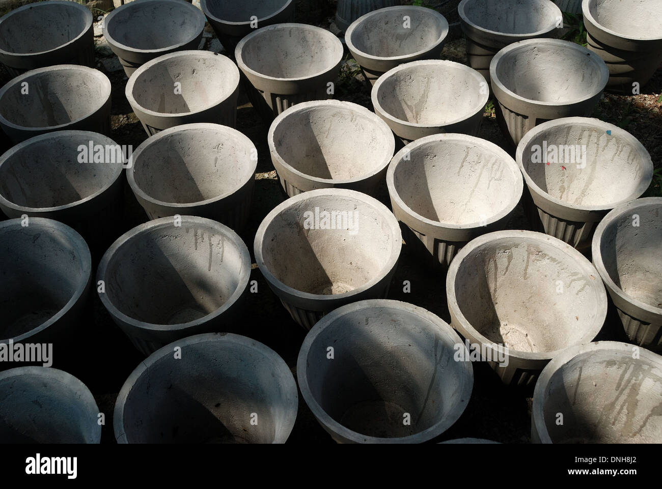 Pots india hi-res stock photography and images - Alamy