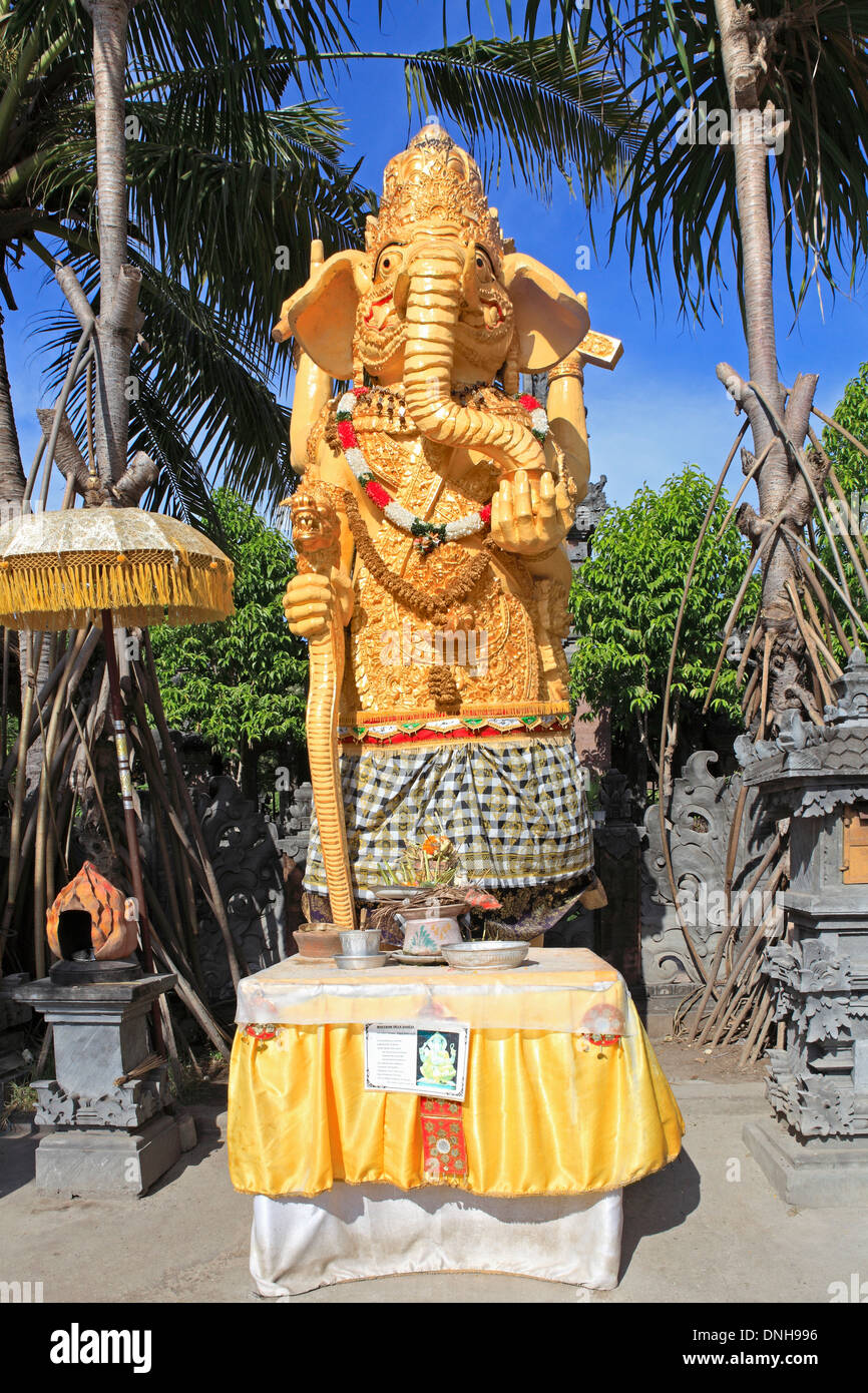 Gold Ganesha High Resolution Stock Photography and Images - Alamy
