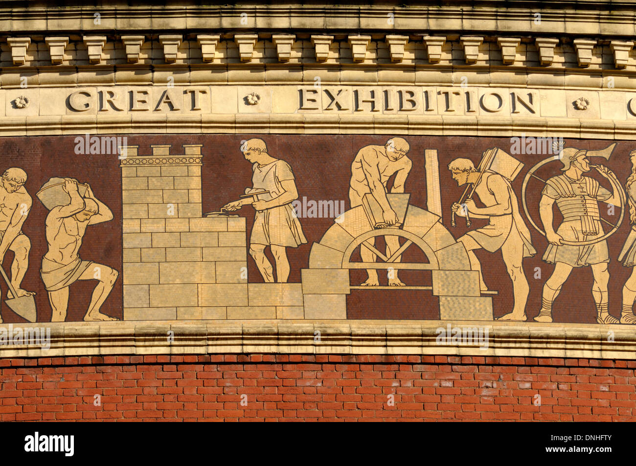 Royal albert hall close up hi-res stock photography and images - Alamy