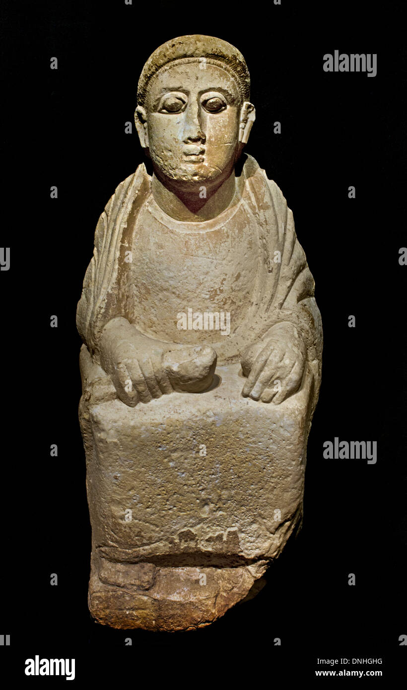 Tunic hi-res stock photography and images - Alamy