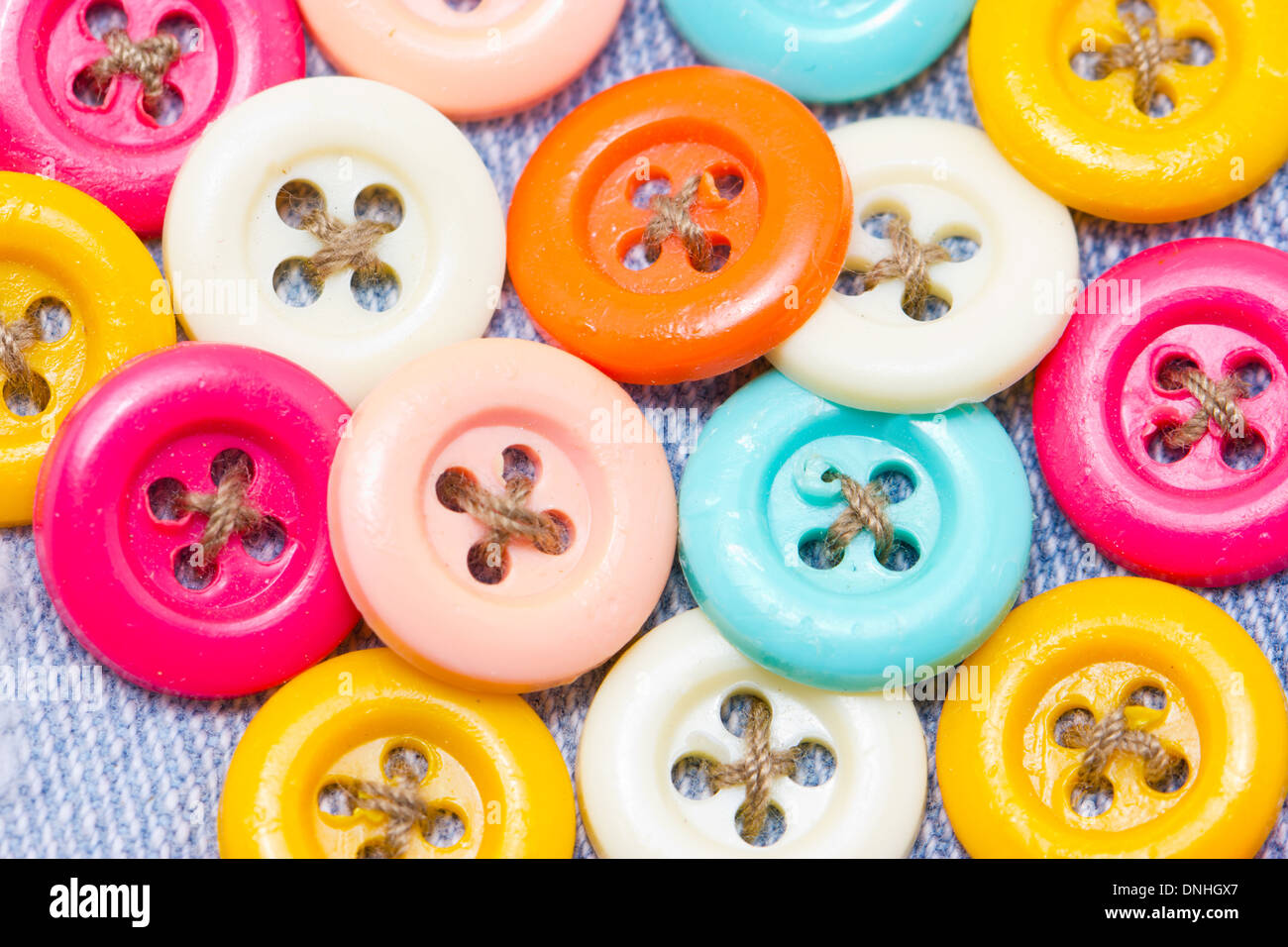 Different colour buttons hi-res stock photography and images - Alamy