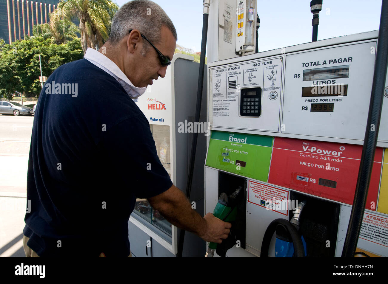 Ethanol fuel station brazil hi-res stock photography and images - Alamy
